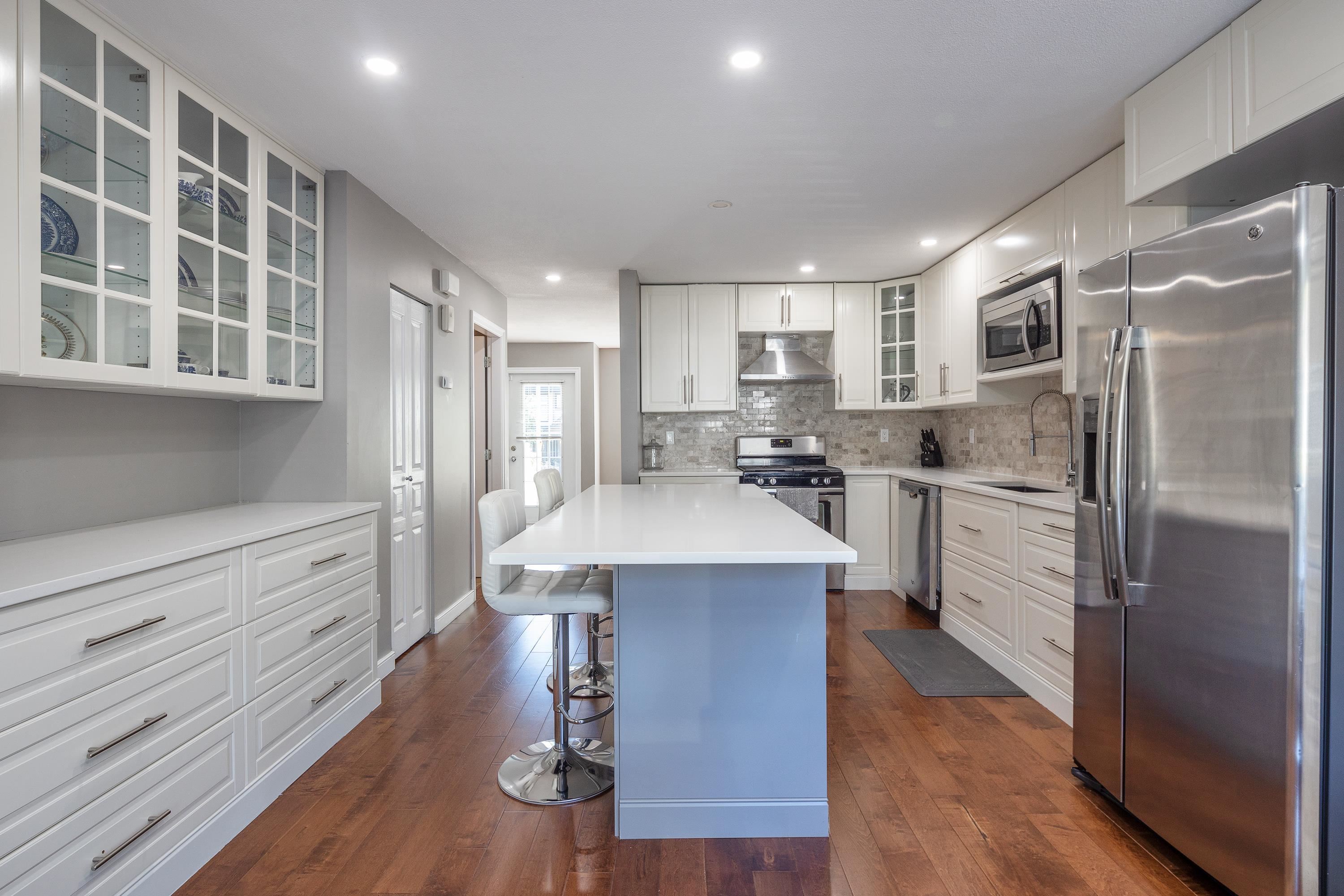 5 - 6110 138TH STREET, | For Sale @ $839,900 | Condos.ca