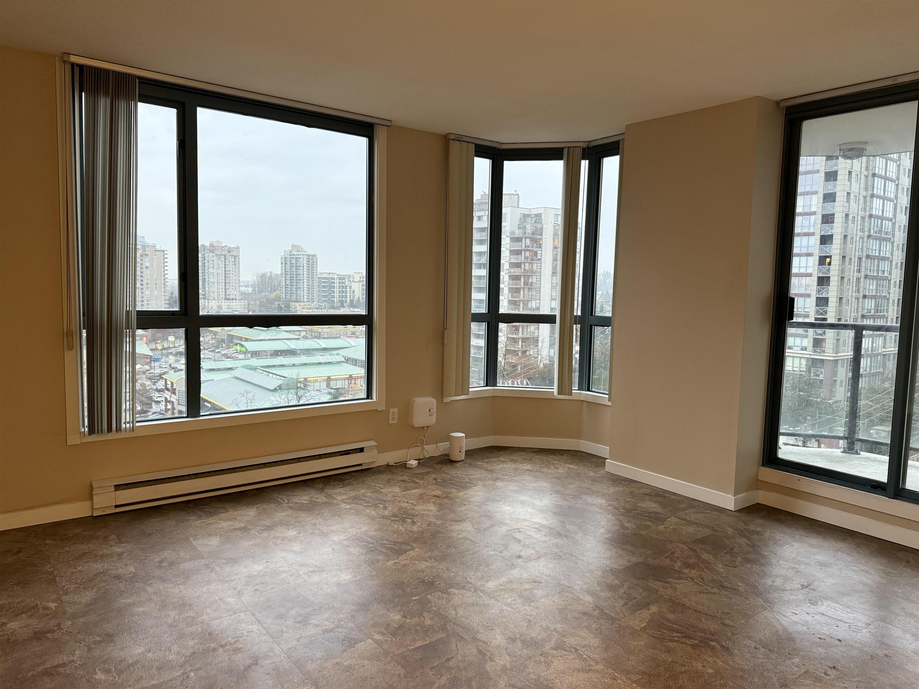 807 - 838 AGNES STREET, New Westminster | For Sale @ $439,900 | Condos.ca