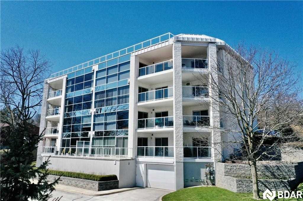 402 - 233 Blake St, Barrie | Expired, S4786244 | Condos.ca