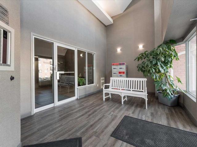 126 Bell Farm Rd, Barrie | Leased, S5432070 | Condos.ca