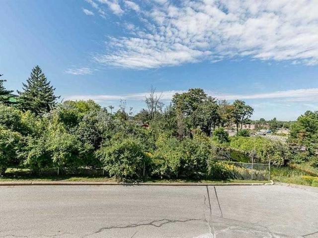 105 - 120 Bell Farm Rd, Barrie | Sold, S5777822 | Condos.ca