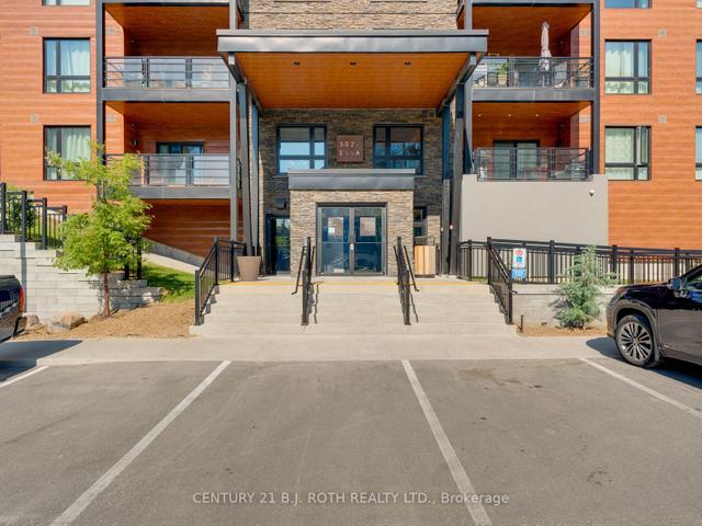 413 - 302 Essa Rd, Barrie | Leased, S6075068 | Condos.ca