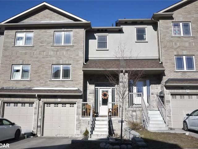 7 - 376 Blake St, Barrie | Sold, S6300100 | Condos.ca