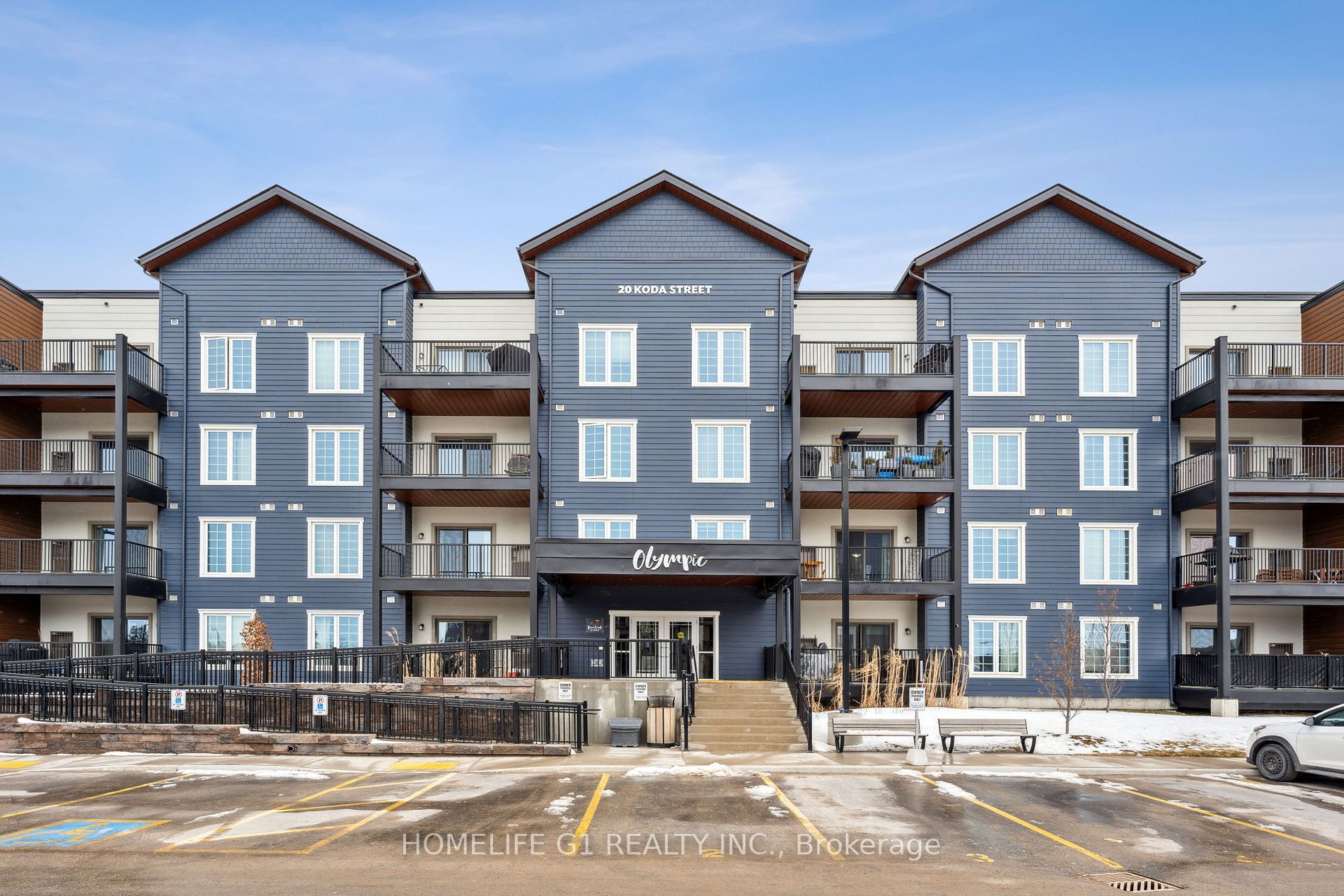 207 - 20 Koda St, Barrie | For Sale @ $525,000 | Condos.ca