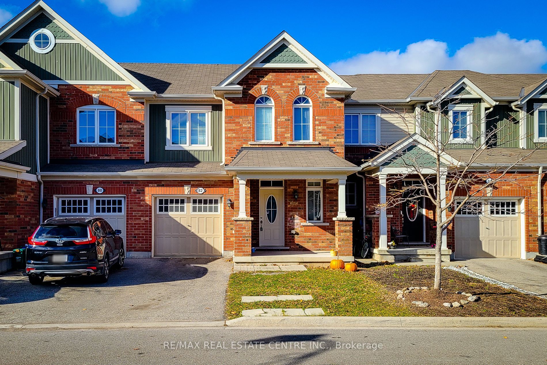 82 Reichert Crt, Milton | For Rent @ $3,100 | Condos.ca