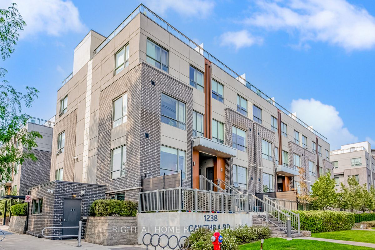 21 - 1238 CAWTHRA Rd, Mississauga | Sold, W11823457 | Condos.ca