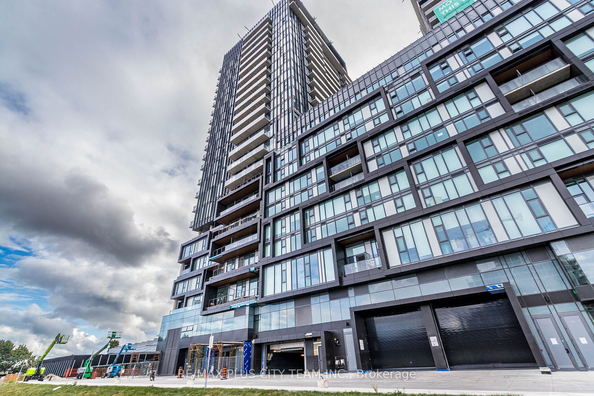 807 - 10 Graphophone Grve, | Leased, W11927164 | Condos.ca