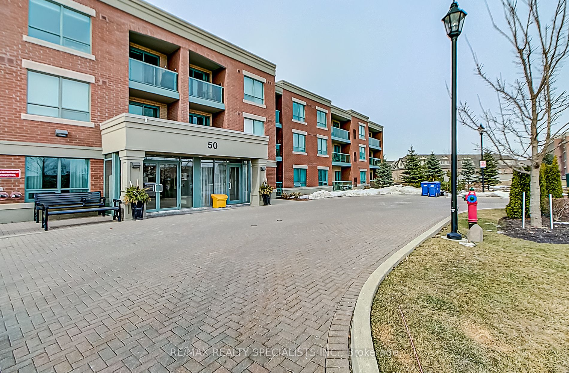 102 - 50 Via Rosedale, Brampton | For Sale @ $439,900 | Condos.ca