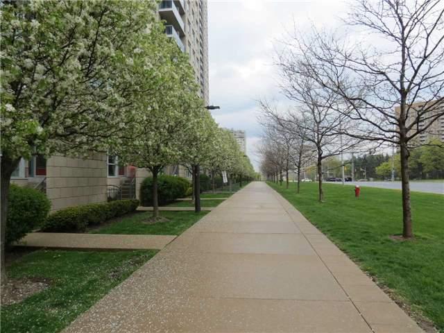 126 - 70 Absolute Ave, Mississauga | Leased, W4250503 | Condos.ca