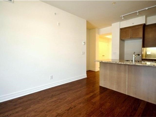 228 - 2300 Upper Middle Rd W, Oakville | Leased, W4339187 | Condos.ca