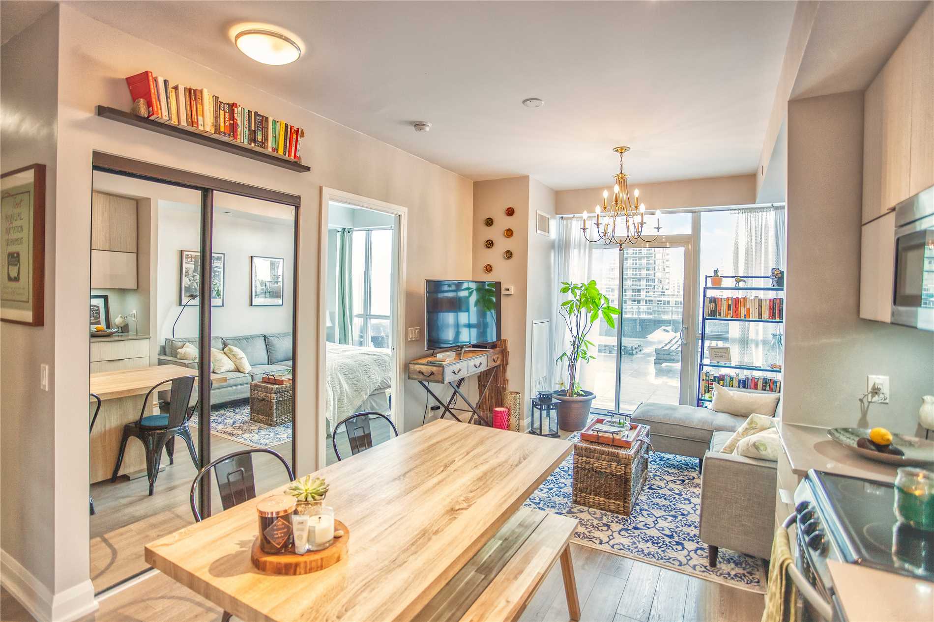 401 - 56 Annie Craig Dr, Etobicoke | Leased, W4351966 | Condos.ca