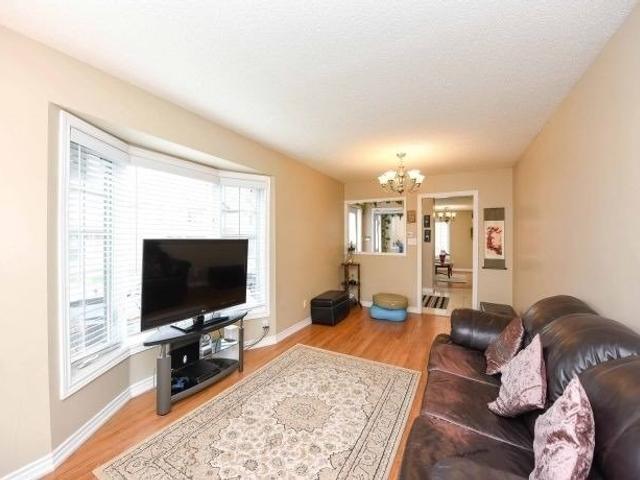 89 - 455 Apache Crt, Mississauga | Sold, W4488132 | Condos.ca