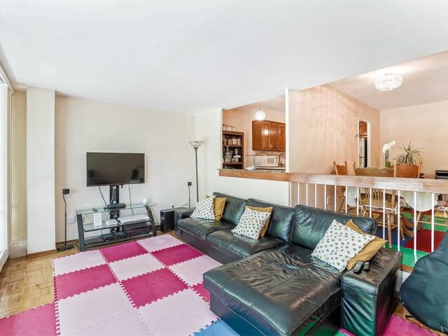 202 - 455 Sentinel Rd, North York | Sold, W4814269 | Condos.ca