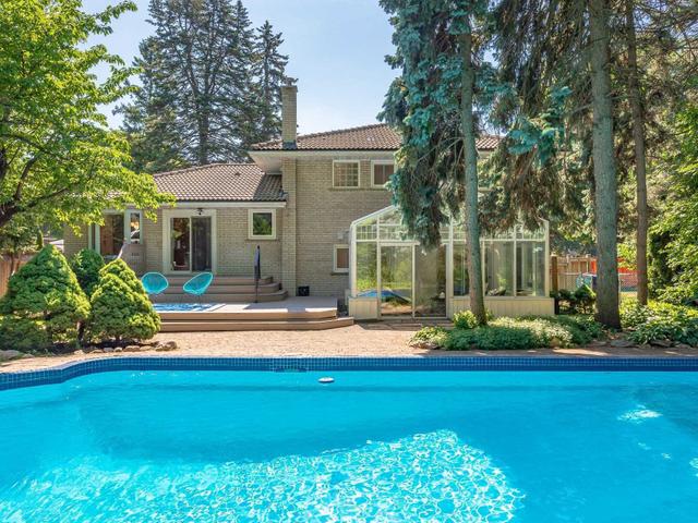 157 Princess Anne Crescent, Etobicoke, ON | MrLOFT.ca