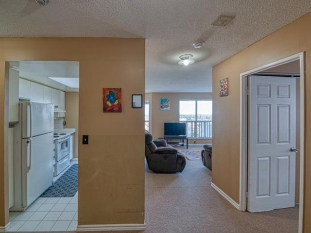 903 - 325 Webb Dr, Mississauga | Sold, W4881063 | Condos.ca