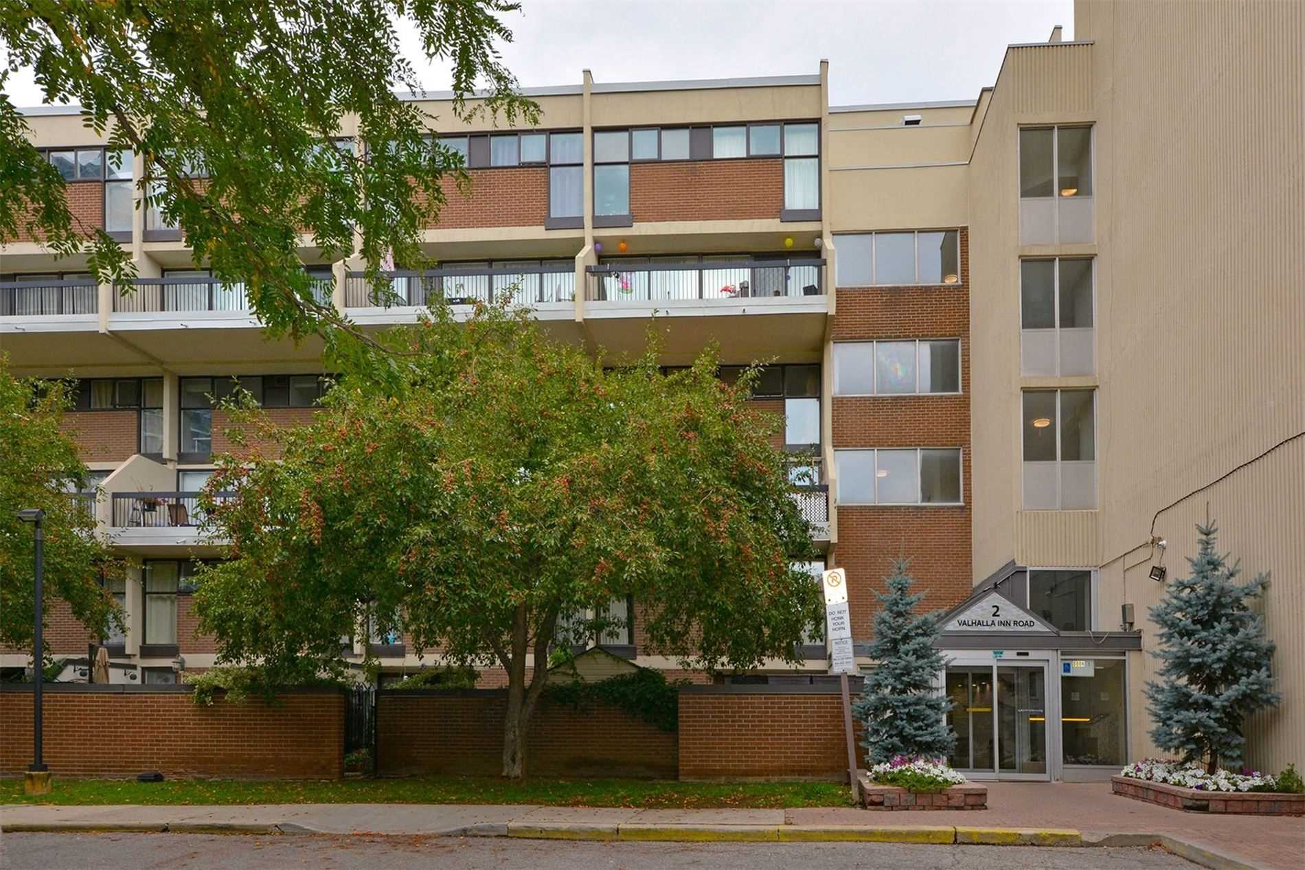 125 - 2 Valhalla Inn Rd, Etobicoke | Sold, W4897605 | Condos.ca