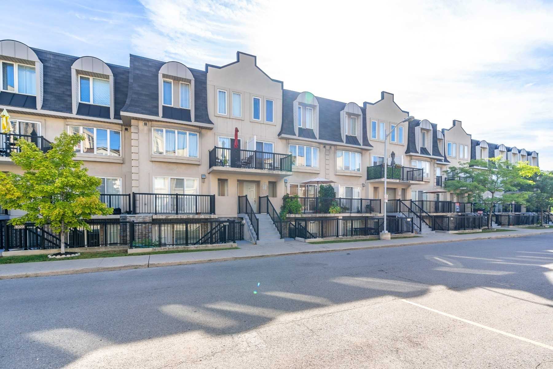 1027 - 65 George Appleton Way, North York | Sold, W4898372 | Condos.ca