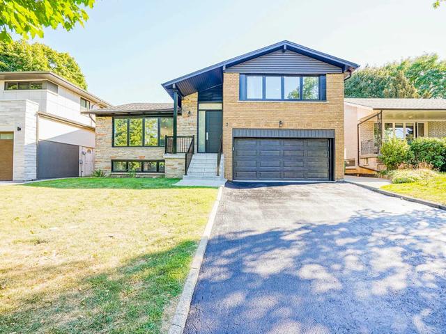 3 Hunting Ridge, Etobicoke, ON | MrLOFT.ca