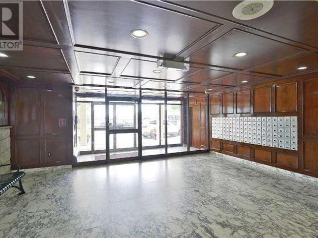 601 - 3533 Derry Rd E, Mississauga | Sold, W4918675 | Condos.ca