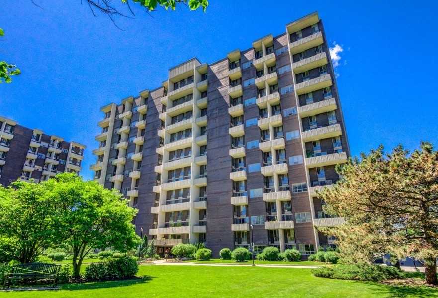 920 - 35 Ormskirk Ave, Toronto | Sold, W4927965 | Condos.ca