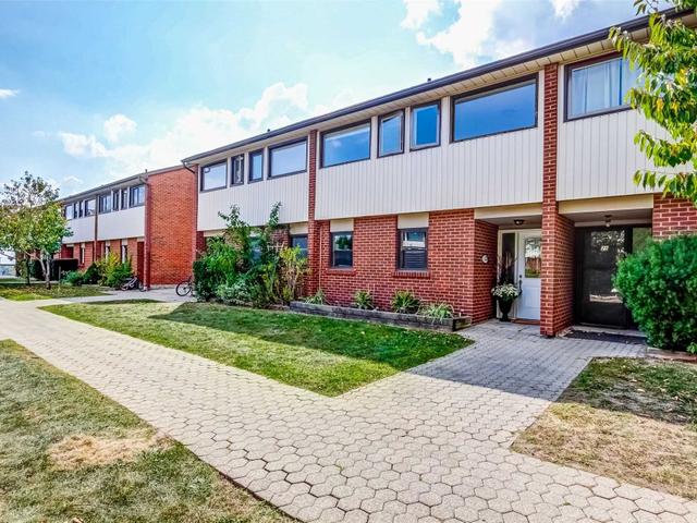 24 - 530 Falgarwood Dr, Oakville | Sold, W4933065 | Condos.ca