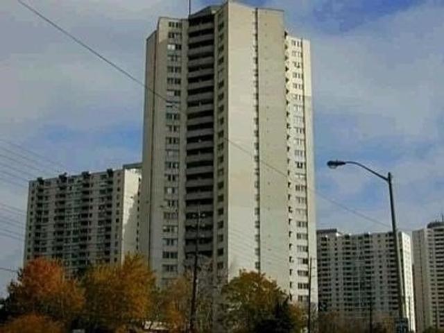1105 - 380 Dixon Rd, Etobicoke | Sold Conditional, W4994830 | Condos.ca