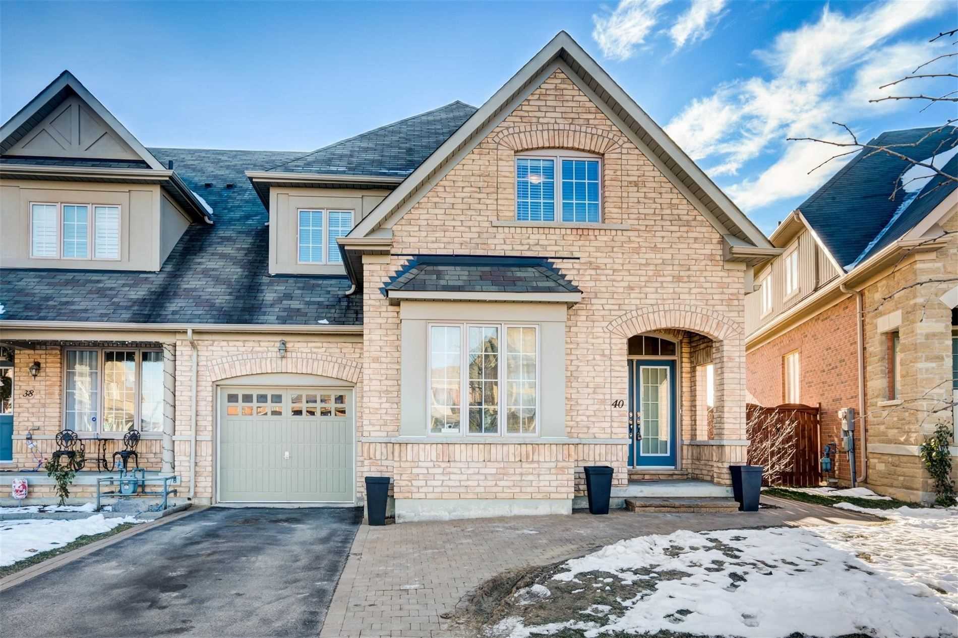 40 Naperton Dr, Brampton | Sold, W5061435 | Condos.ca