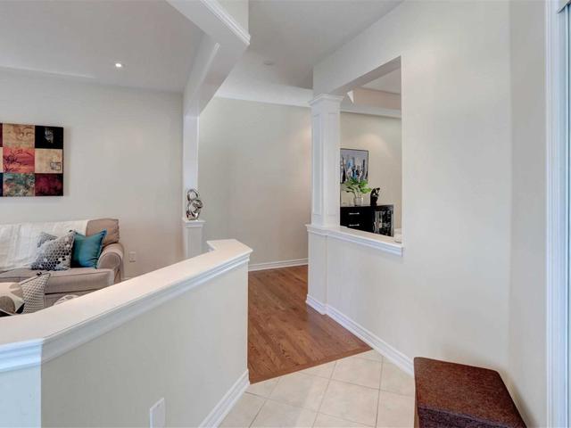 40 Naperton Dr, Brampton | Sold, W5061435 | Condos.ca