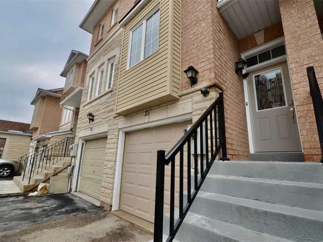 33 Yonge St, Toronto, ON | Condos.ca