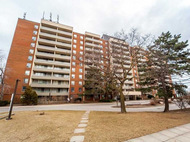 104 - 1 Four Winds Dr, North York | Sold, W5154074 | Condos.ca