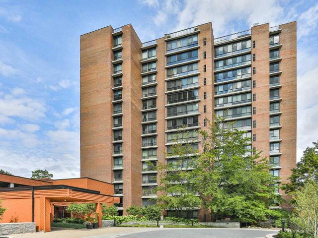 1213 - 1400 Dixie Rd, Mississauga | Sold, W5196950 | Condos.ca