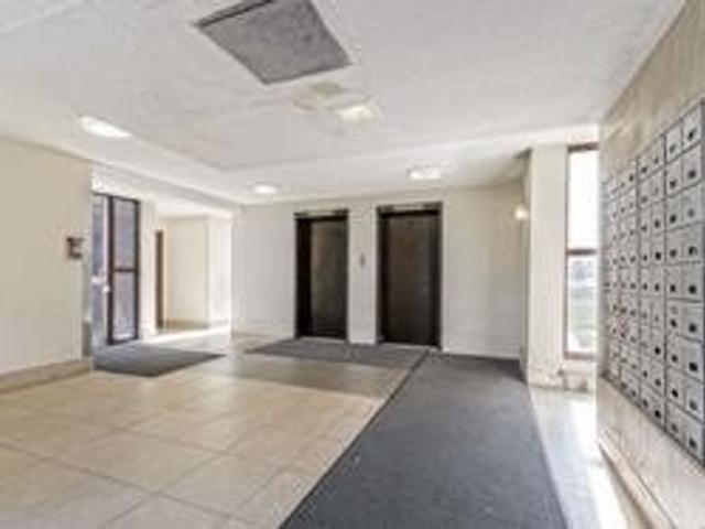 828 - 4645 Jane St, North York | Terminated, W5211935 | Condos.ca