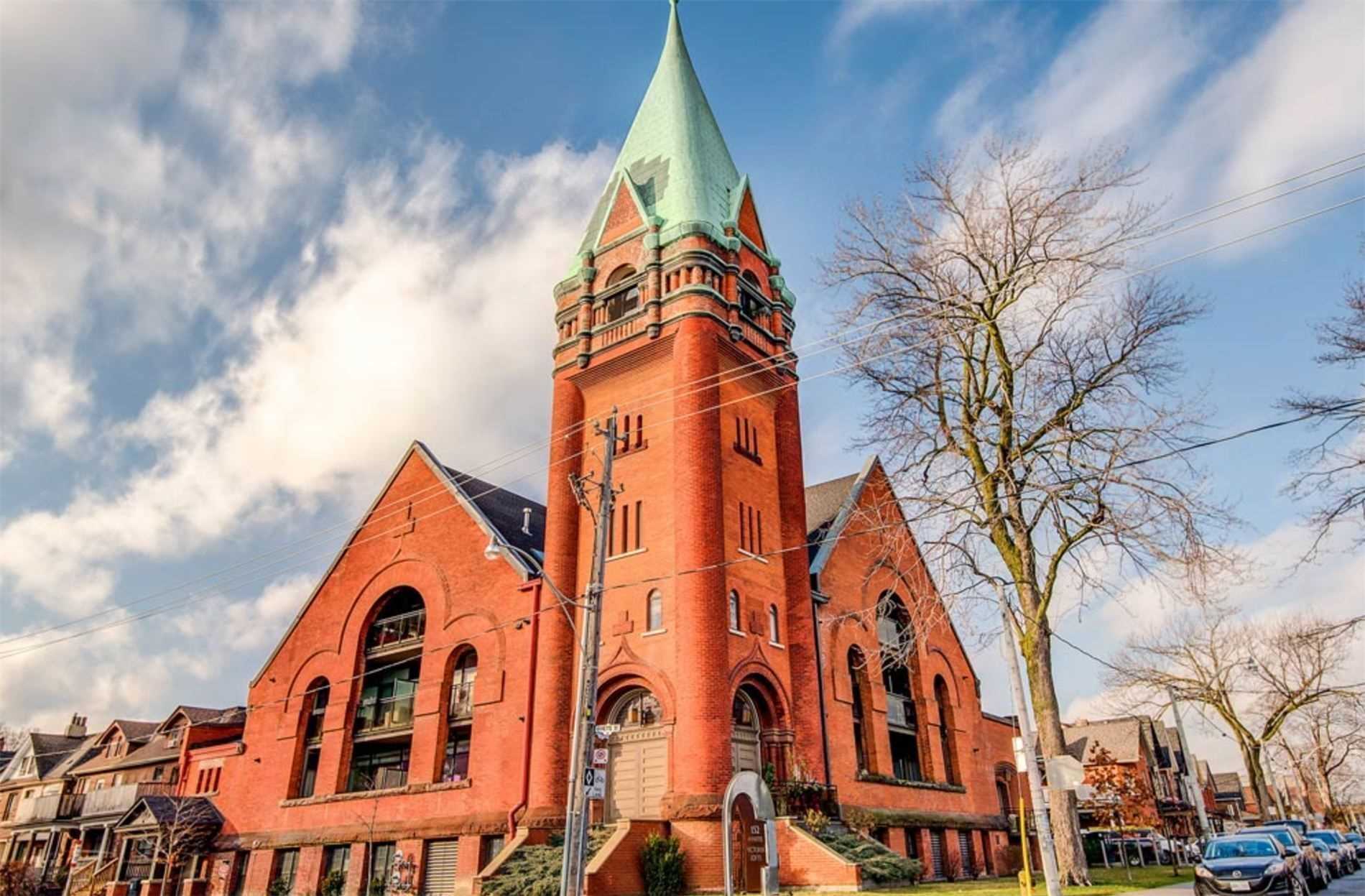 202 - 152 Annette St, Toronto | Sold, W5281120 | Condos.ca