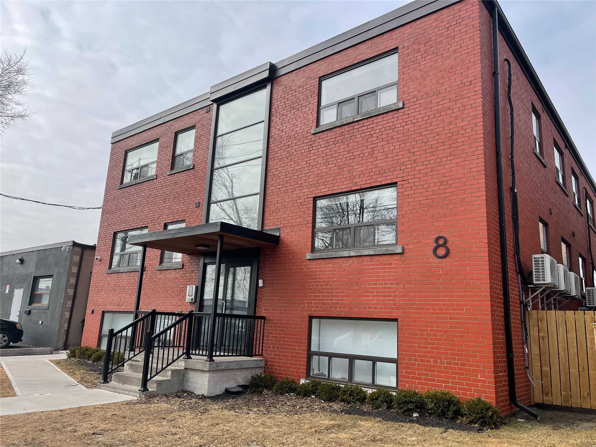 1 - 8 Castleton Ave, York | Leased, W5283019 | Condos.ca