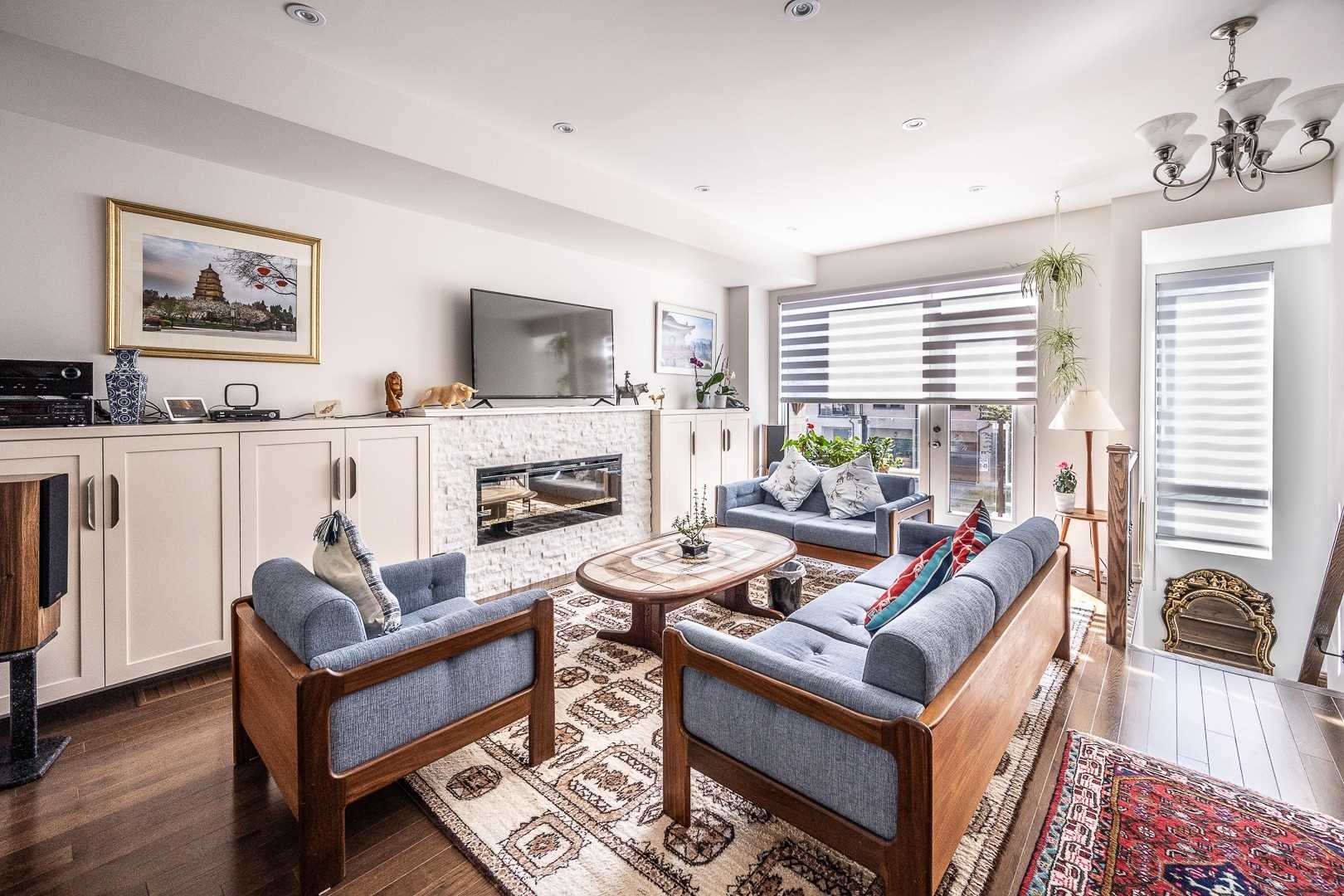 20 Pony Farm Dr, Toronto | Sold, W5355726 | Condos.ca