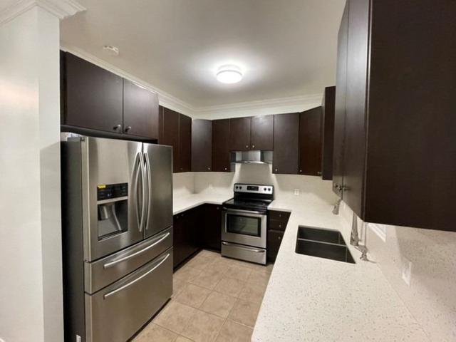 17 - 651 Farmstead Dr, Milton | Leased, W5365369 | Condos.ca