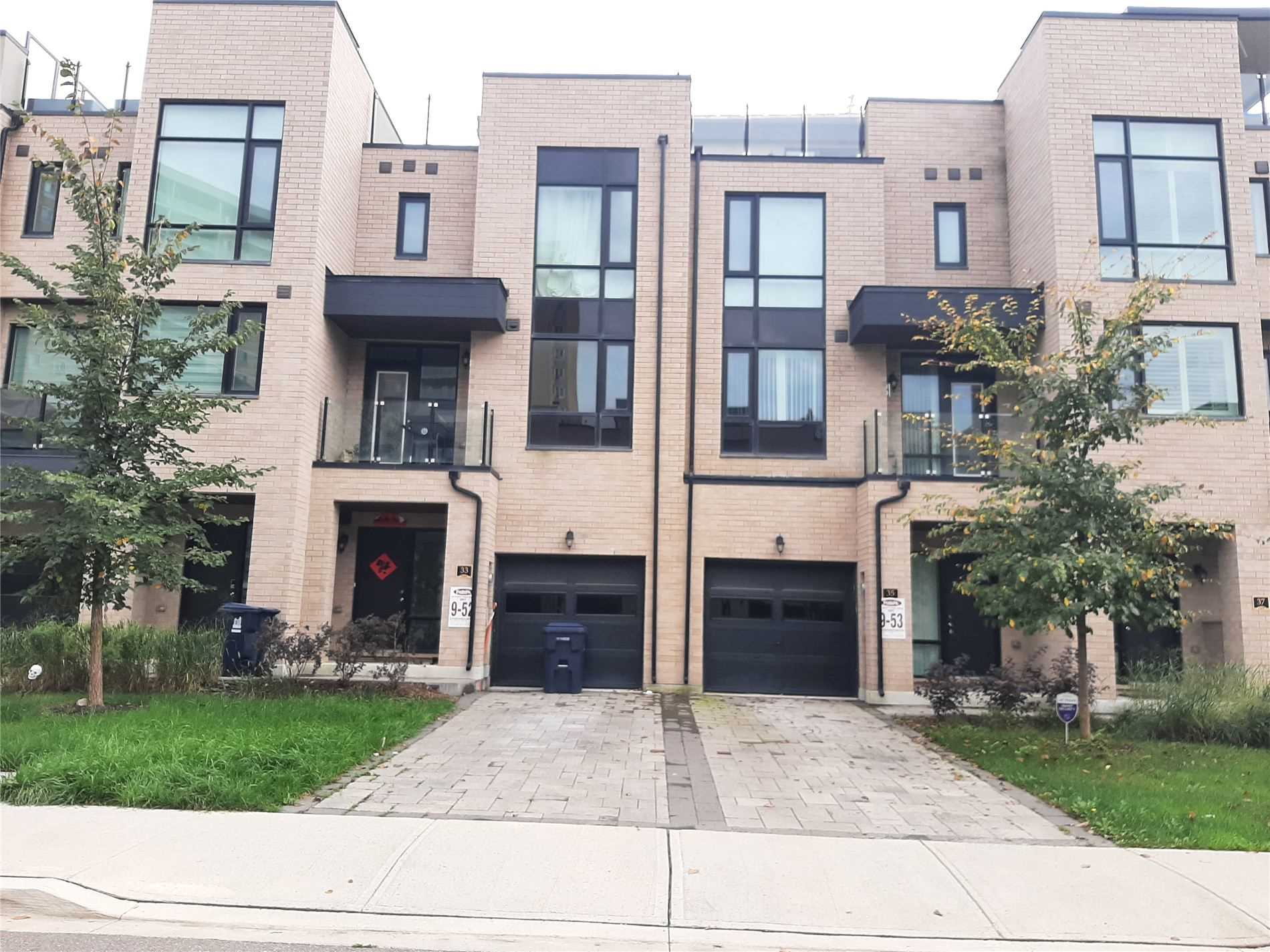 35 Pony Farm Dr, Toronto | Leased, W5397765 | Condos.ca