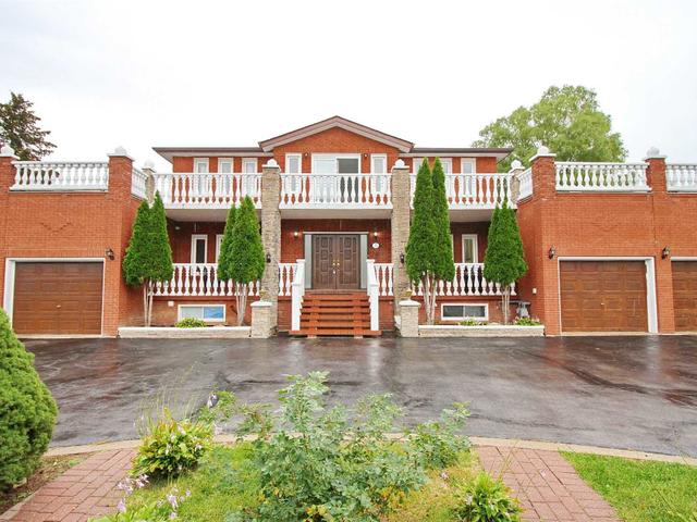 15 Julian Dr, Brampton, ON | Condos.ca