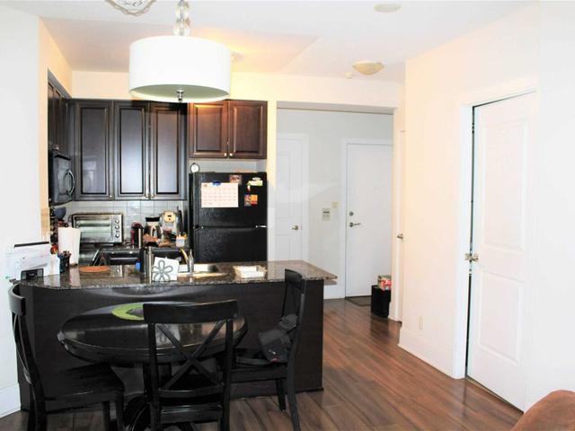 209 - 330 Burnhamthorpe Rd W, Mississauga | Sold, W5526229 | Condos.ca