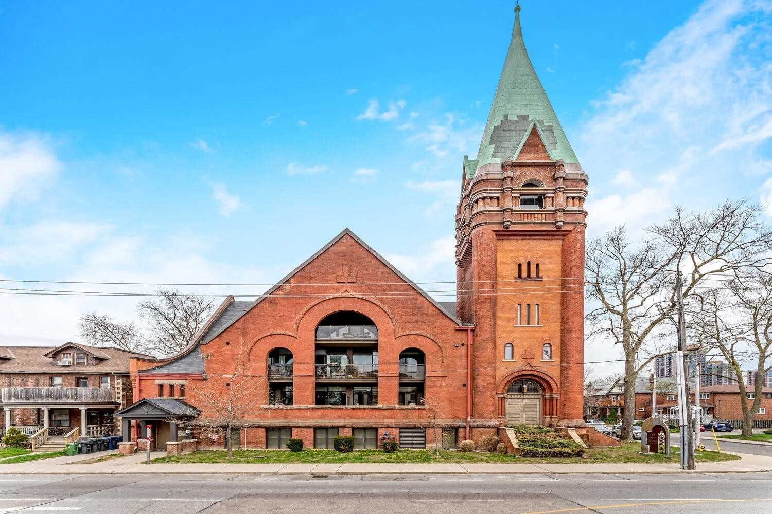 311 - 152 Annette St, Toronto | Sold, W5602910 | Condos.ca