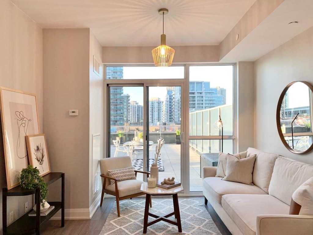 401 - 56 Annie Craig Dr, Etobicoke | For Sale @ $597,400 | Condos.ca