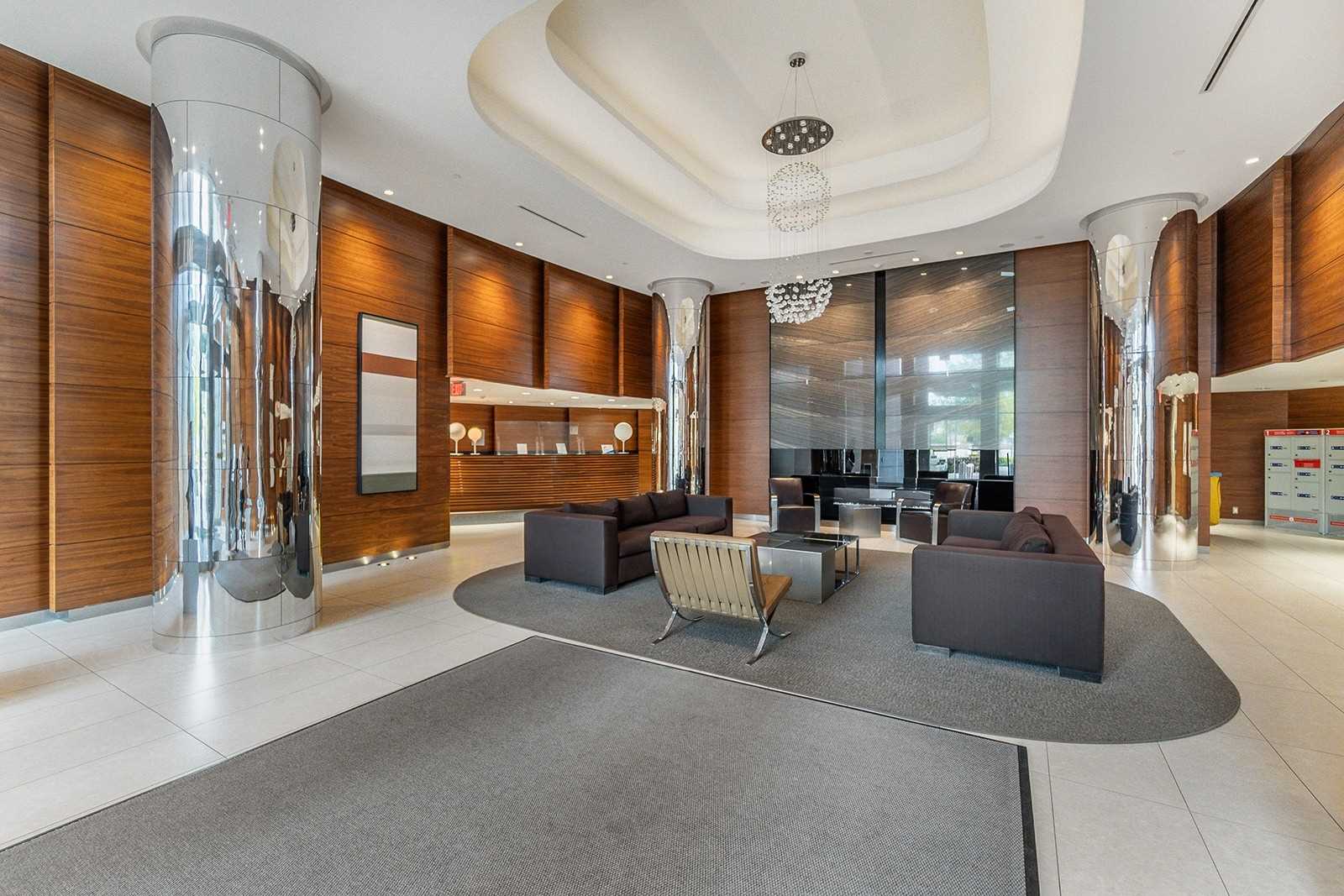 2004 - 5 Valhalla Inn Rd, Etobicoke | Terminated, W5632234 | Condos.ca