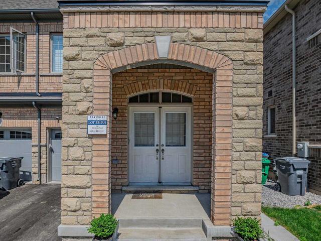 102 Adventura Rd, Brampton, ON | Condos.ca