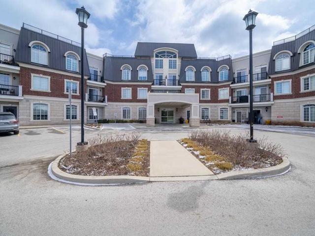 326 - 2300 Upper Middle Rd W, | Leased, W5724129 | Condos.ca