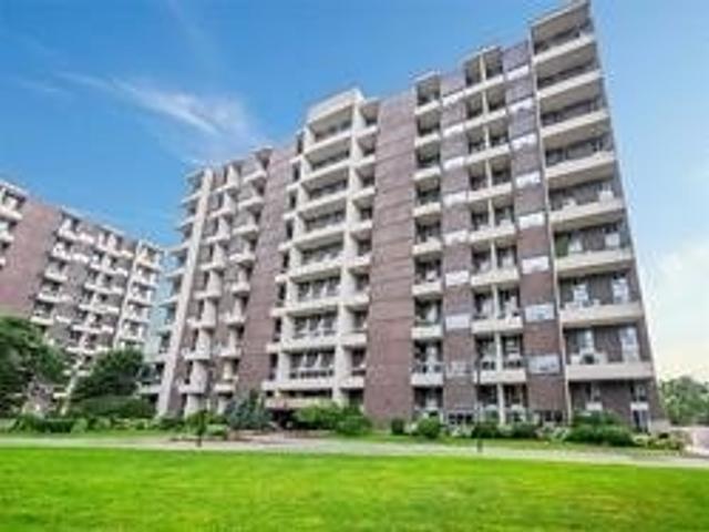 203 - 35 Ormskirk Ave, Toronto | Expired, W5752854 | Condos.ca