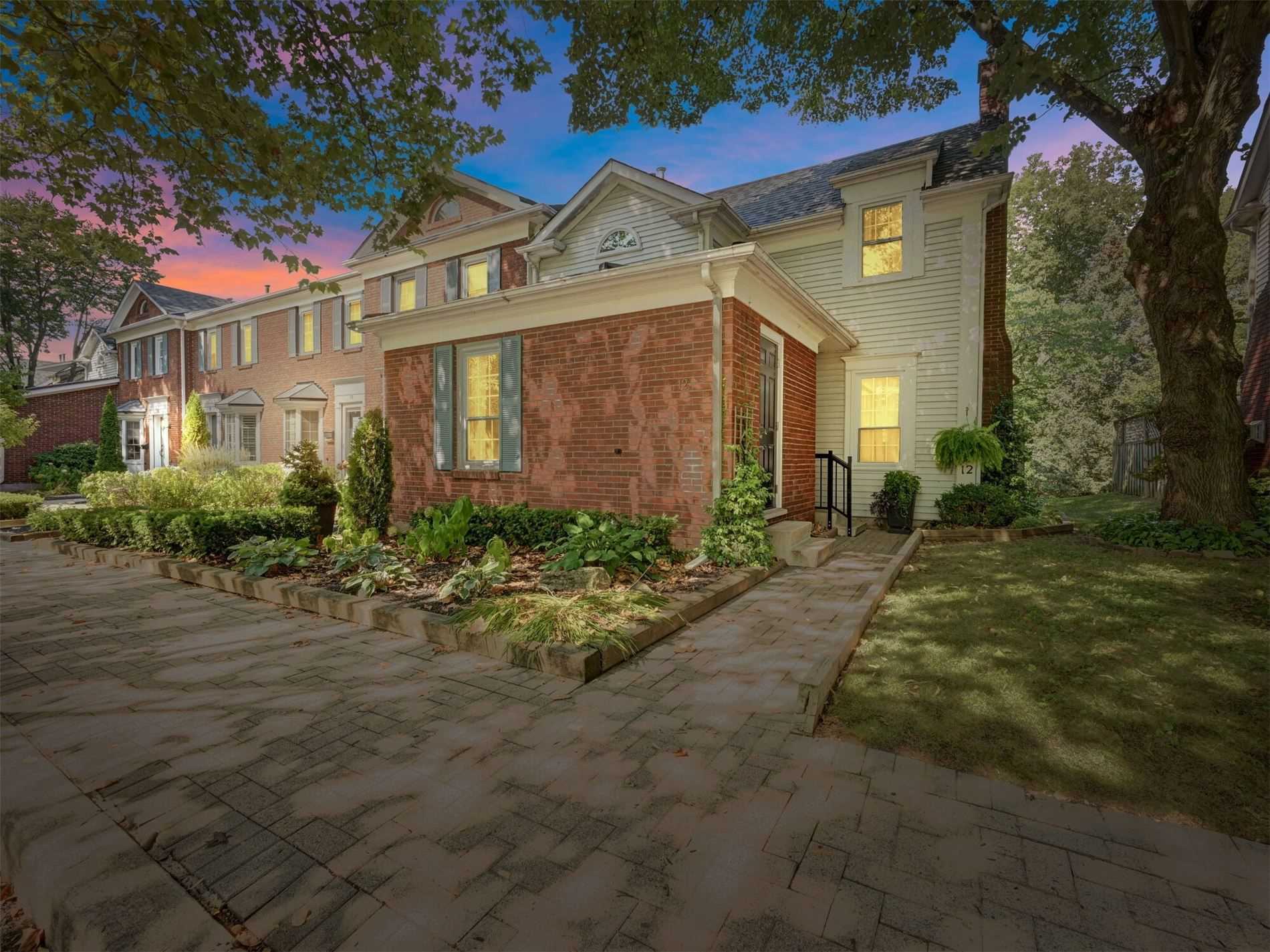 12 - 1280 Maple Crossing Blvd, Burlington | Sold, W5789881 | Condos.ca