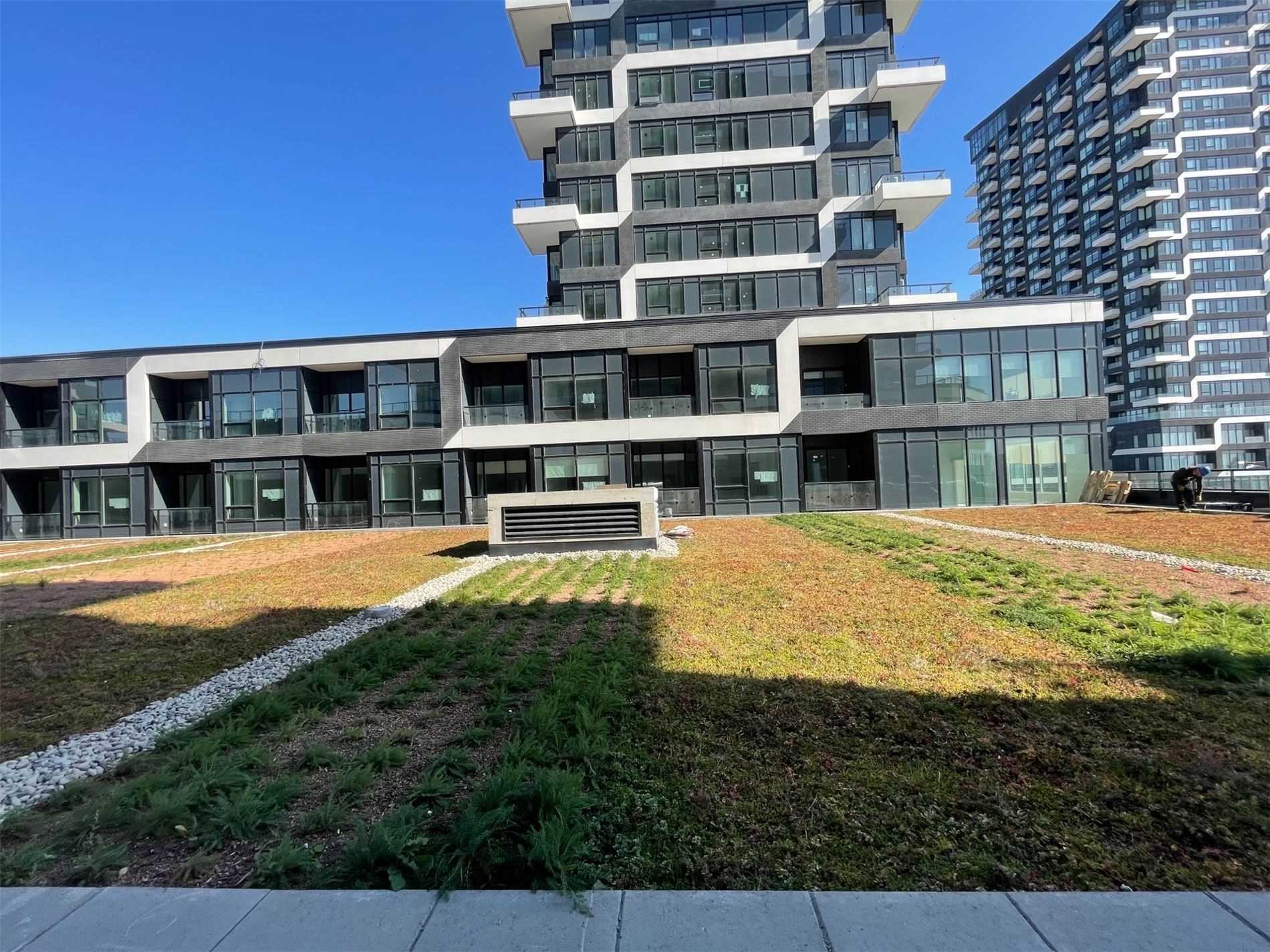 365 - 2481 Taunton Road Rd, Oakville | Leased, W5827798 | Condos.ca