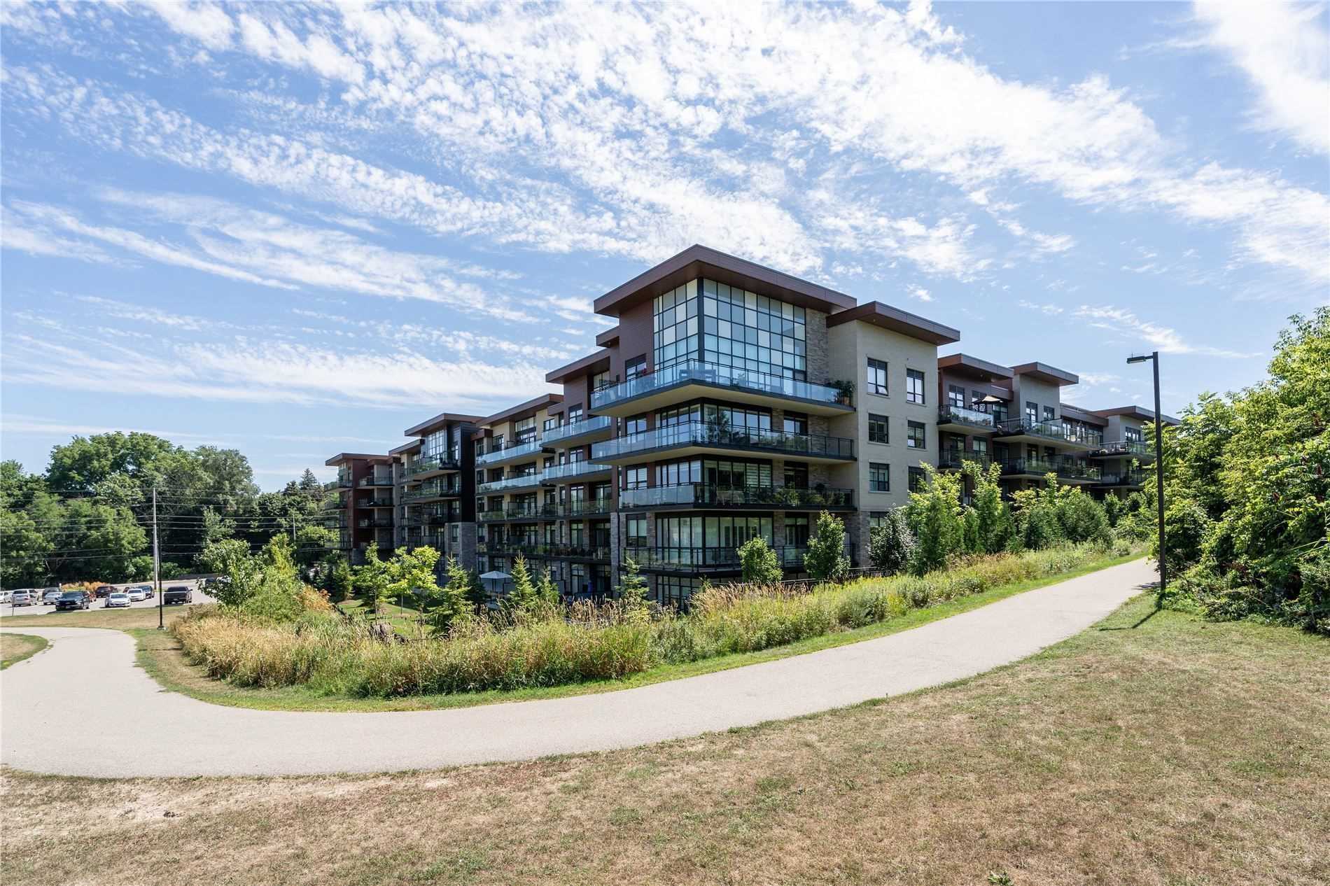 335 - 1575 Lakeshore Rd W, Mississauga | Sold, W5848474 | Condos.ca