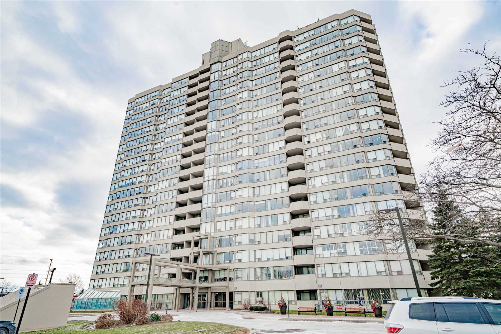 1806 - 700 Constellation Dr, Mississauga | Terminated, W5857726 | Condos.ca