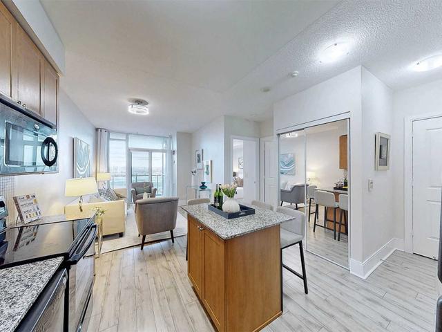 2106 - 330 Burnhamthorpe Rd W, Mississauga | Sold, W5864715 | Condos.ca